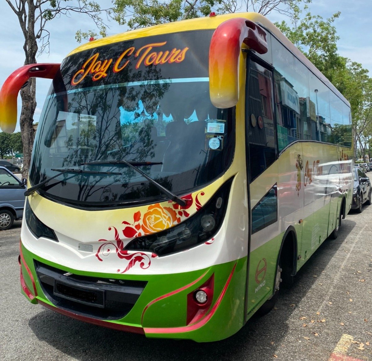 Sewa Bas Pekerja – Smart Bus Rental