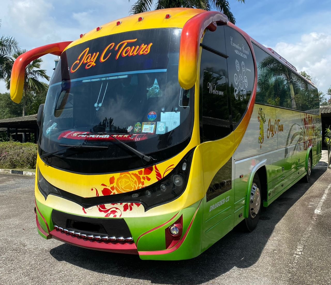 Sewaan Bas Vip Eksekutif – Smart Bus Rental