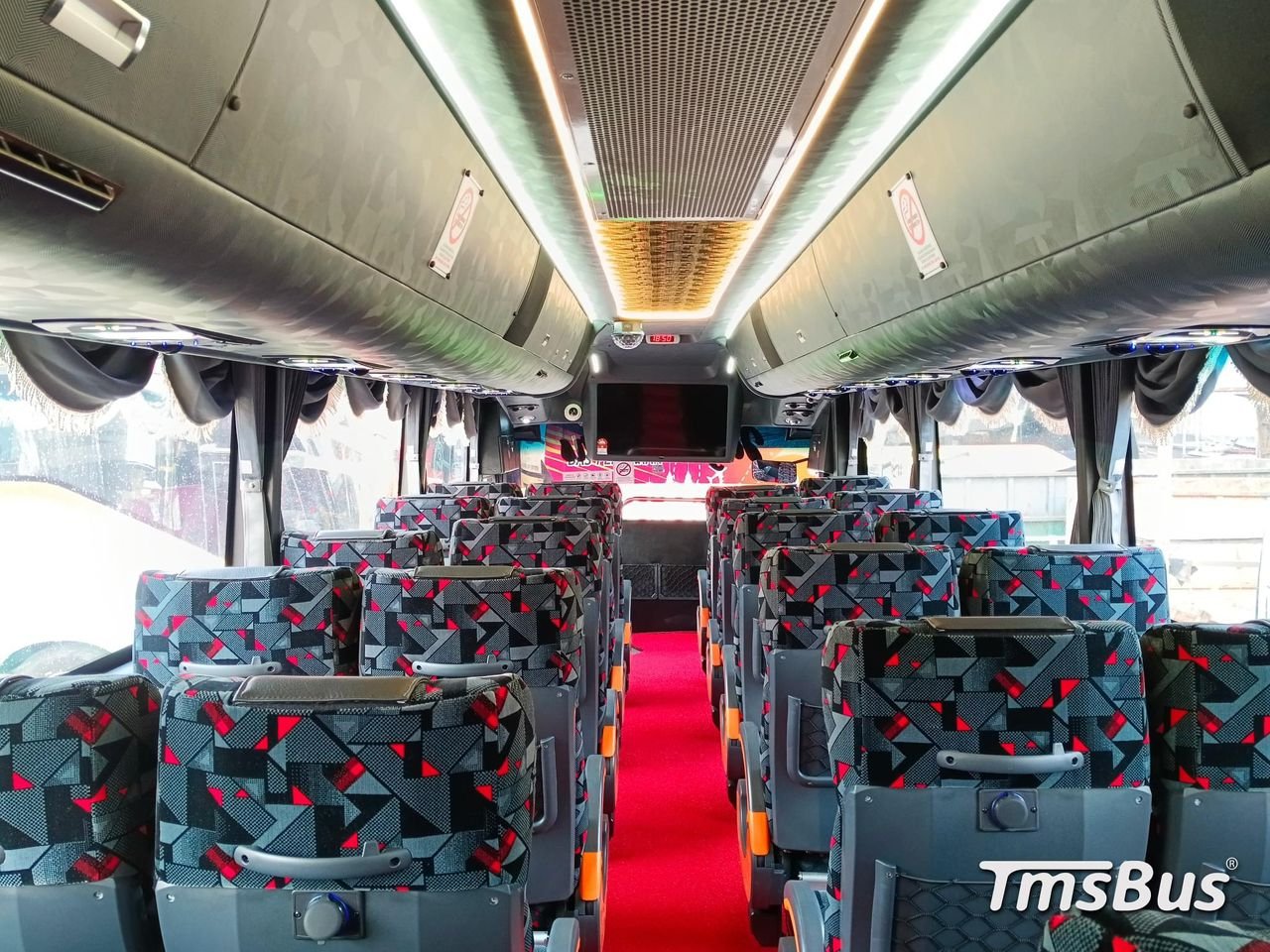 Sewaan Bas Vip Eksekutif – Smart Bus Rental